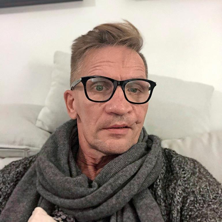 Uusi leikkaus! Lento-onnettomuudesta selvinnyt Sami Saikkonen: Vaikea ...