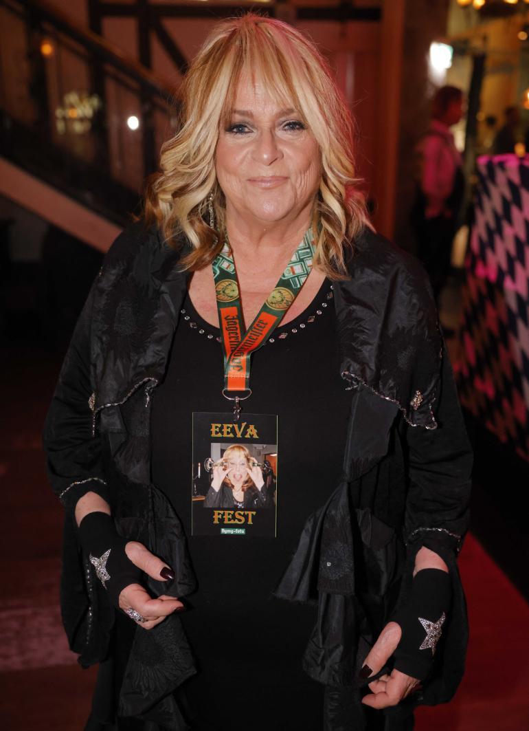 Rehellistä tekstiä! Yksin jäänyt Marion Rung, 77, kertoo vihdoin ...