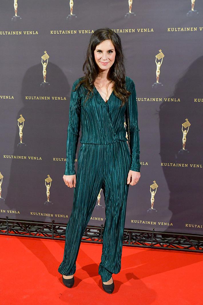 Olga Temosen ilouutinen: "Meille syntyi kaksi yllätysvauvaa!" | Seiska